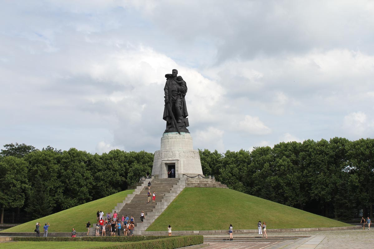 Treptower Park - Guia de Alemania
